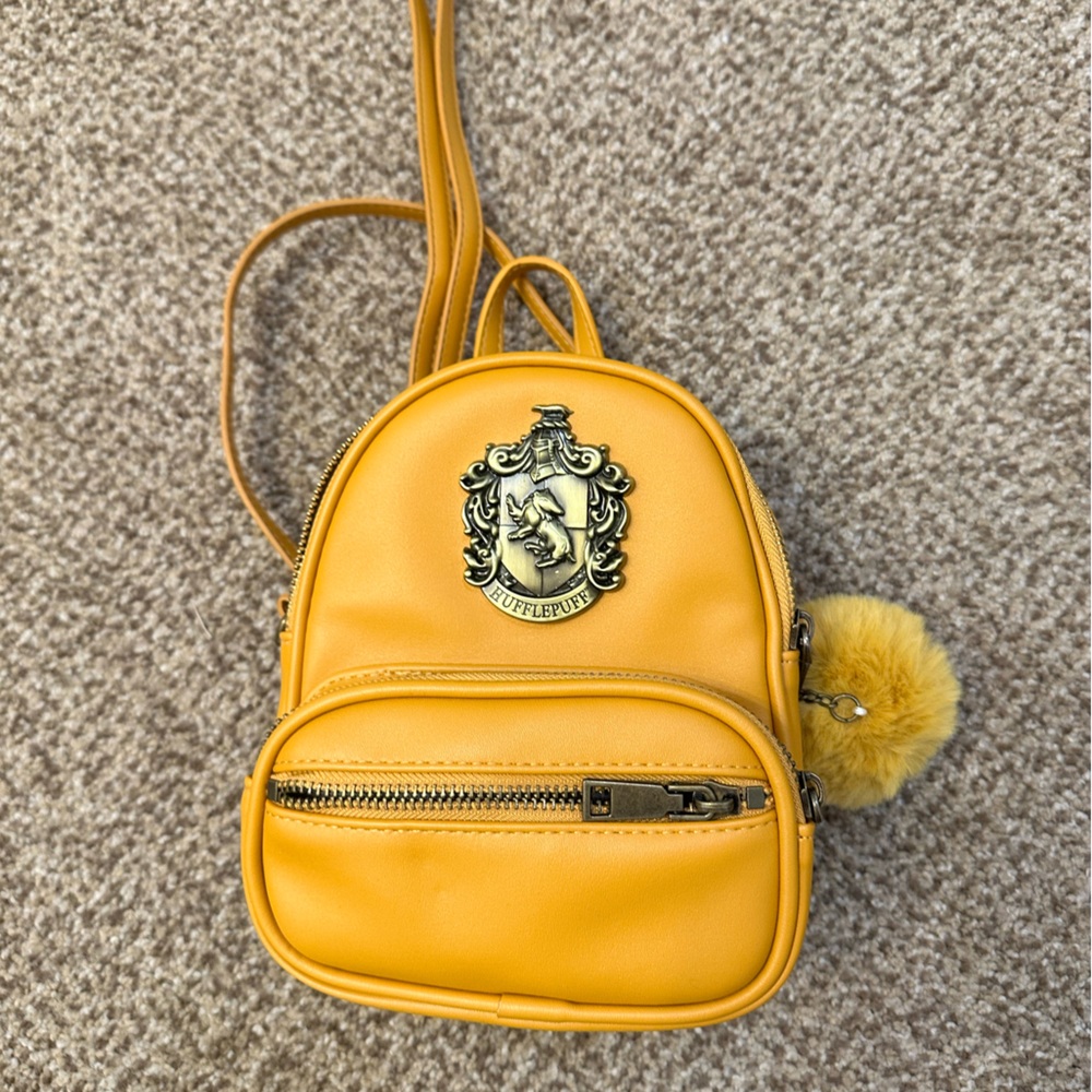 Universal’s Harry Potter House Mini Backpack- Hufflep… - Gem